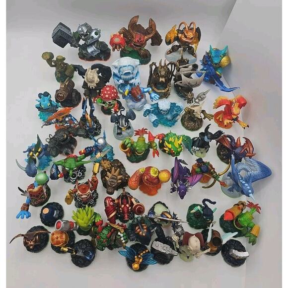 Activision | Toys | Huge Lot 5 Skylanders Skylander Figures Activision ...